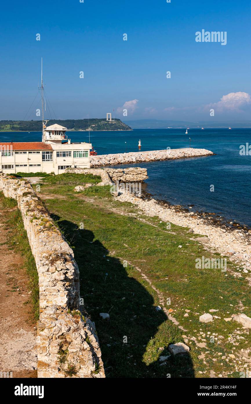 Seddulbahir(Sedd el Bahr), harbor and lighthouse, tip of Gelibolu ...