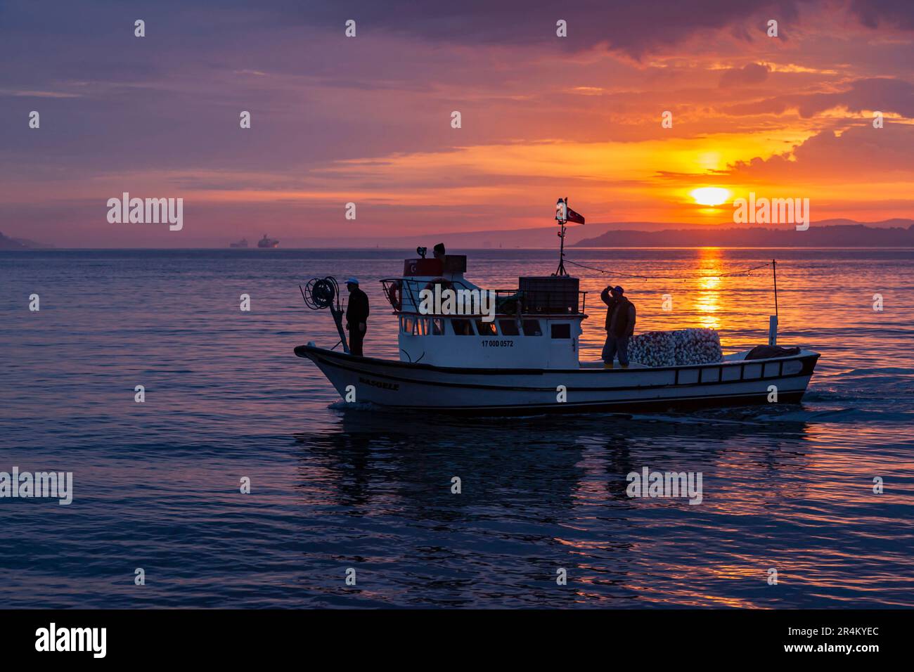 Strait boat hi-res stock photography and images - Alamy