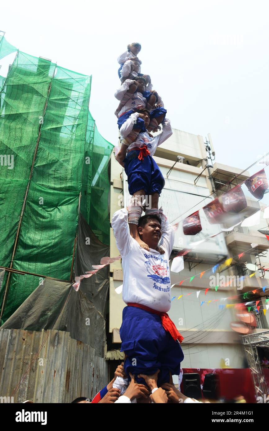 A human ladder by Thai acrobats during the Songkran festival in Khaosan ...