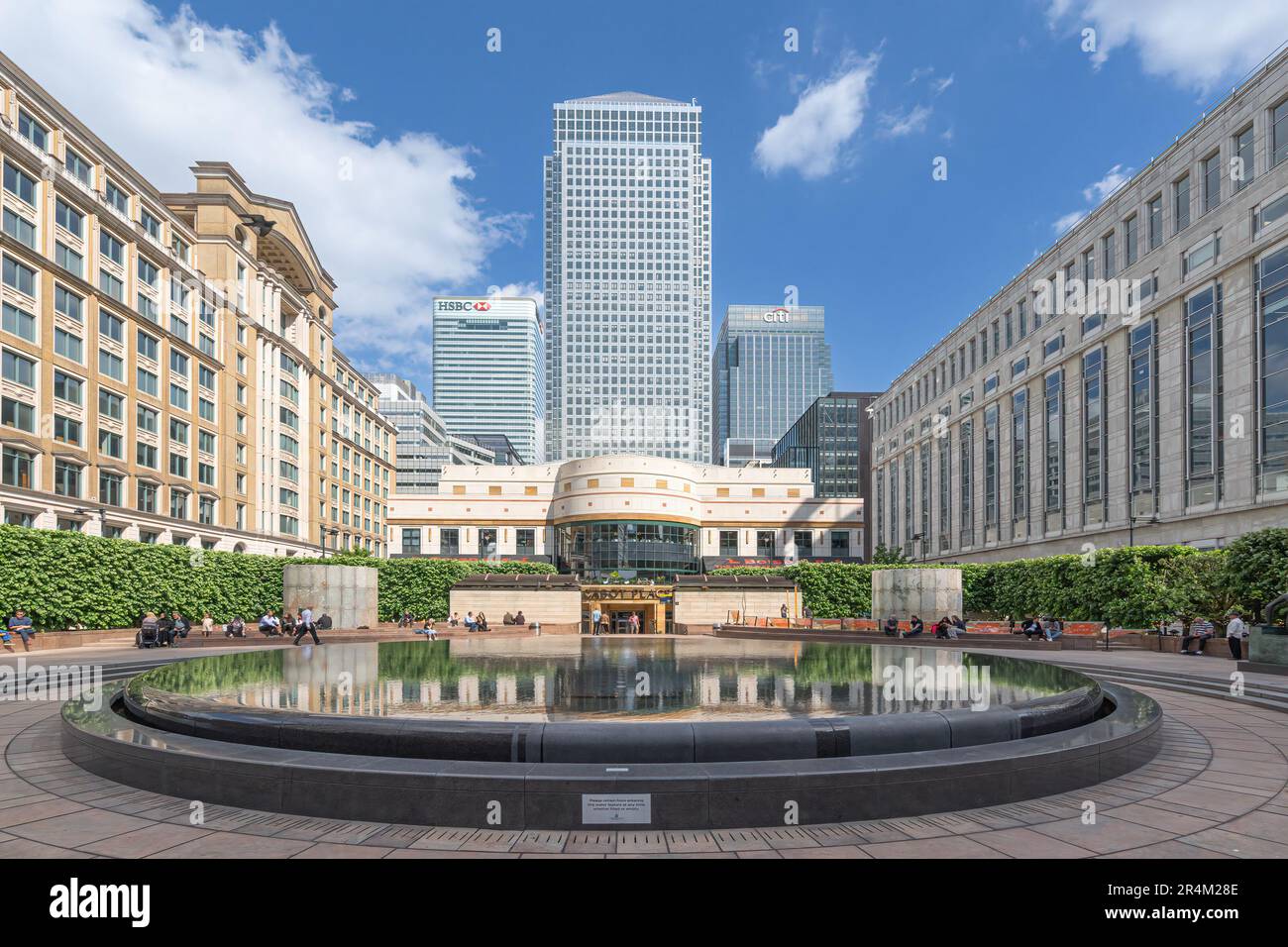 One canada place hi-res stock photography and images - Alamy