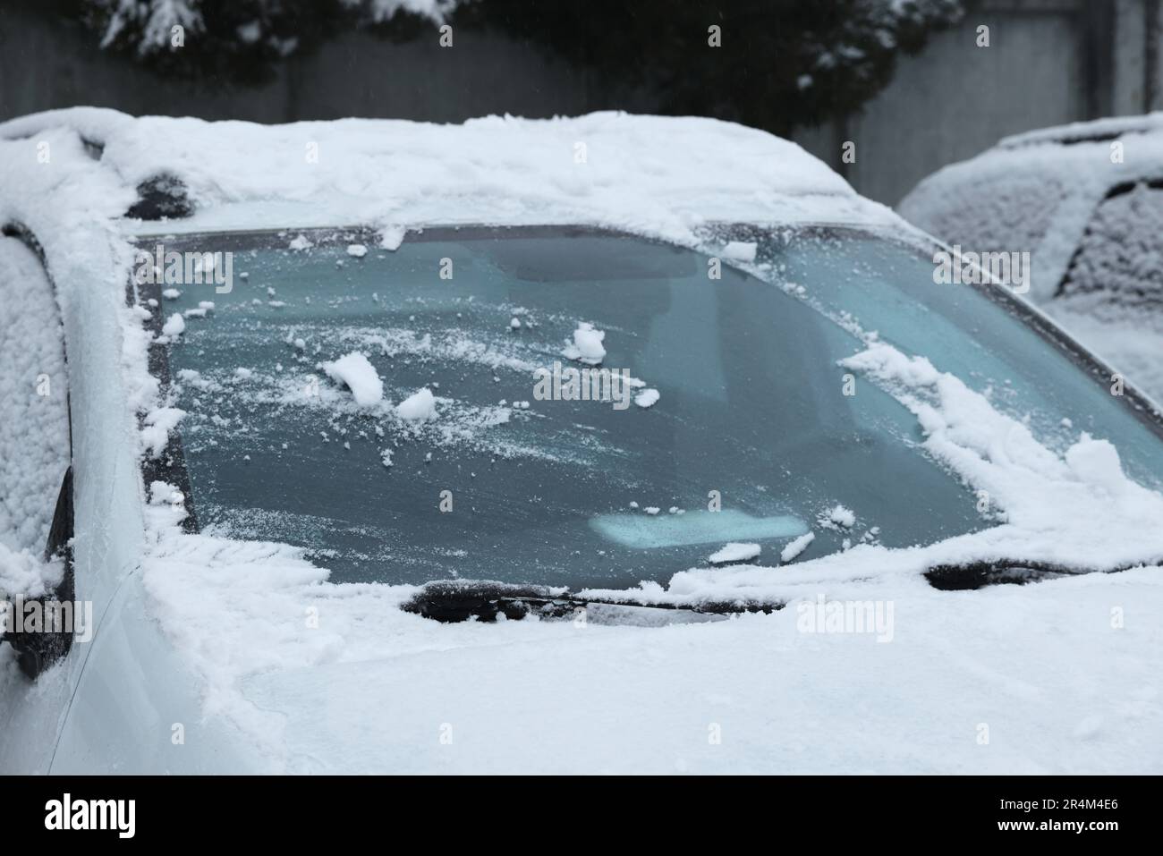Ice formation on the windshield hi-res stock photography and images - Alamy
