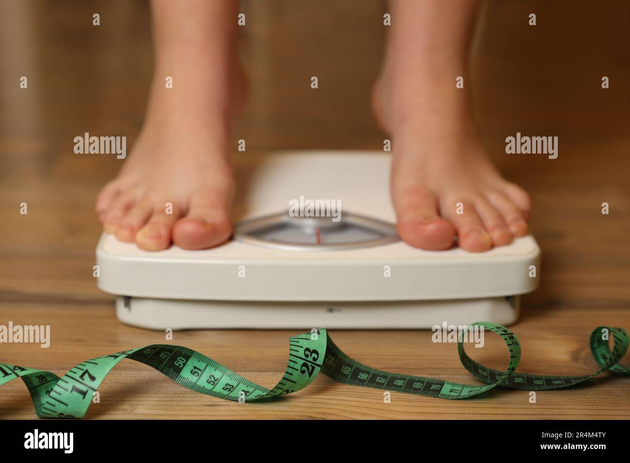 Obese girl floor hi-res stock photography and images - Alamy