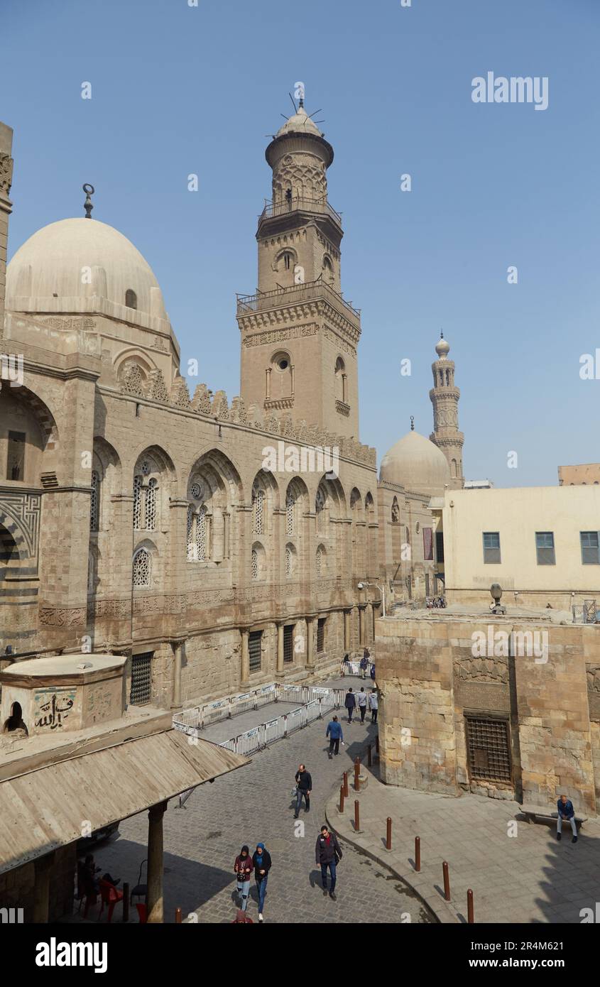 The Mausoleum of Al-Saleh Nagm Al-Din Ayyub on Old Cairo's al-Muizz Street Stock Photo - Alamy
