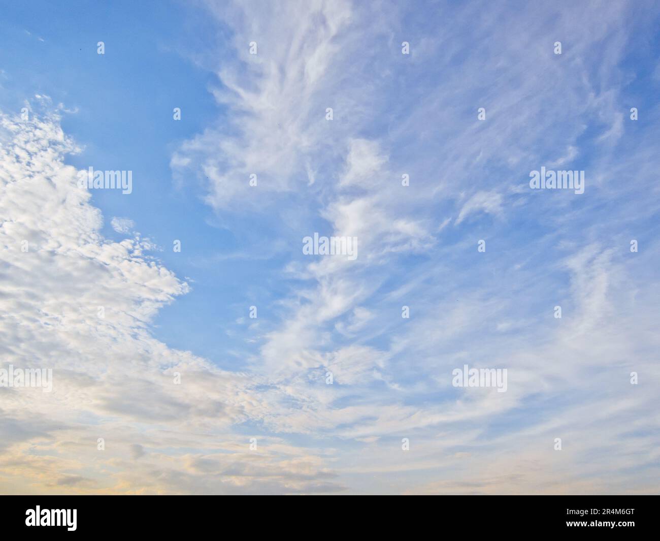 Beautiful sky and clouds summer good weather Stock Photo - Alamy