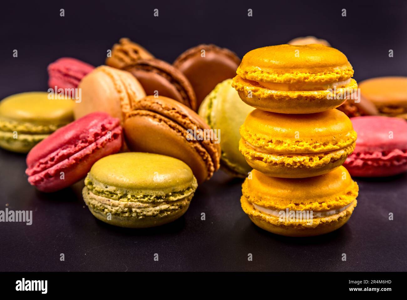 Macarons copy space row hi-res stock photography and images - Alamy