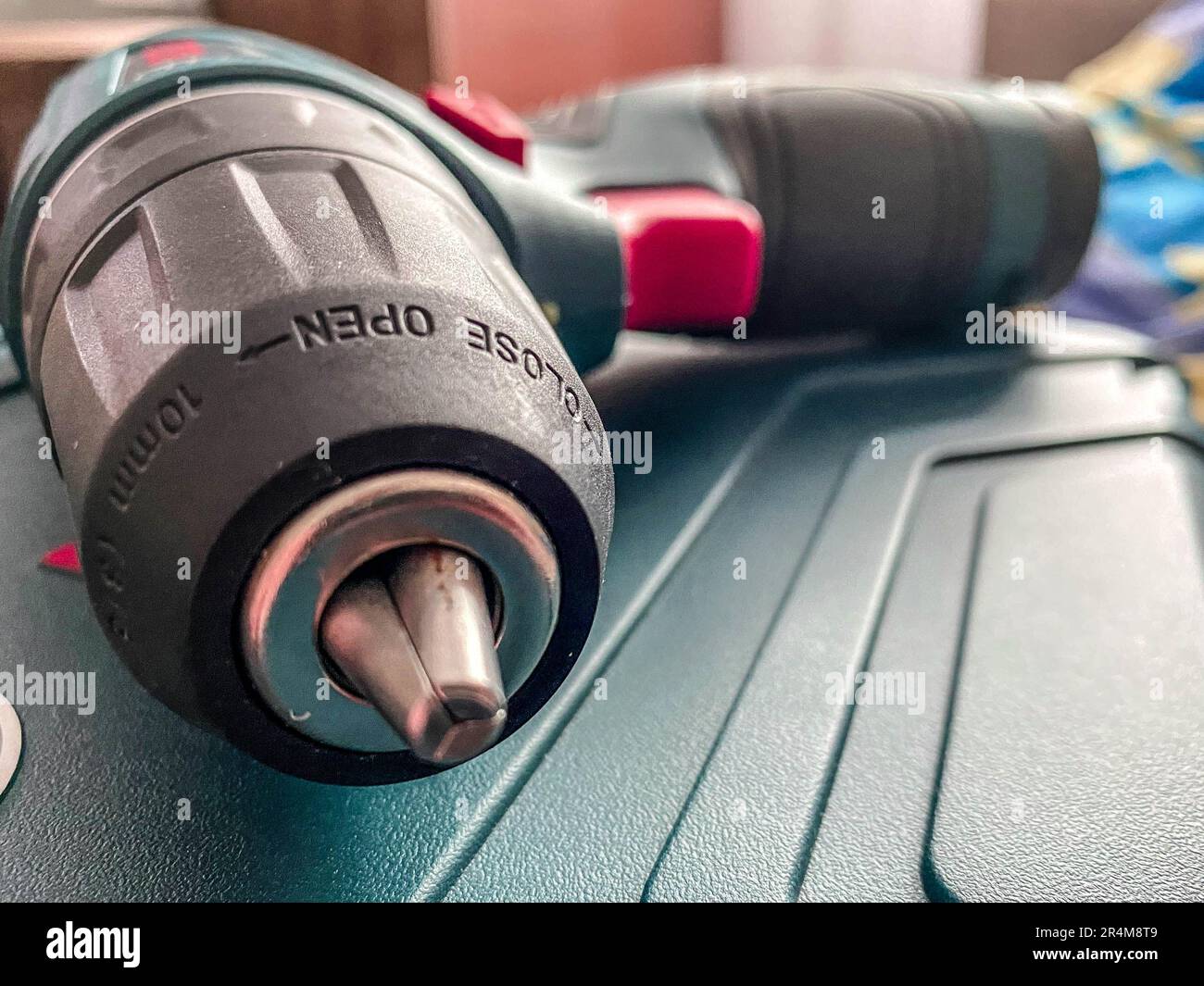Electric drill bolts hi-res stock photography and images - Alamy