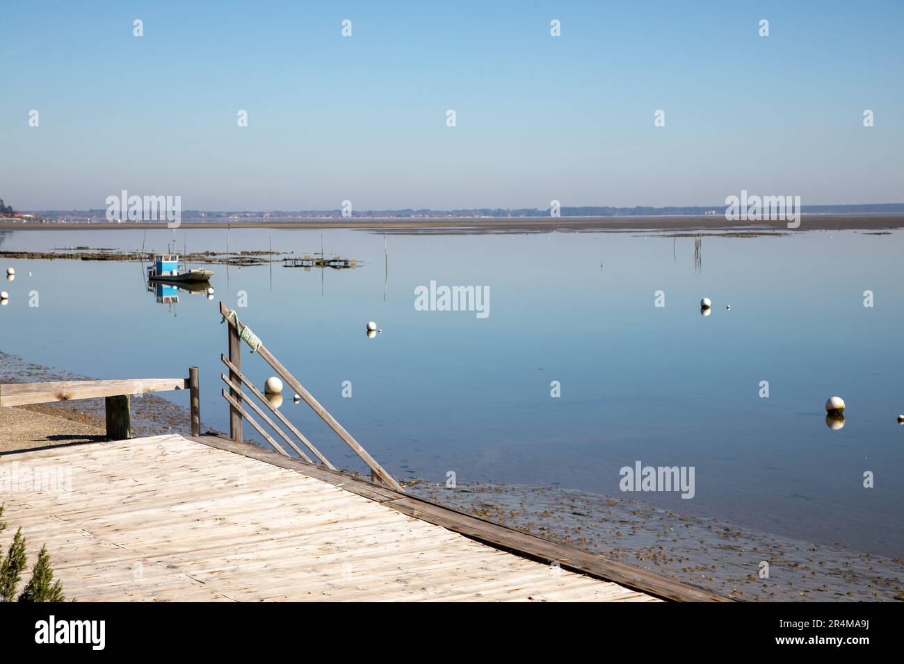 beach access in southwest basin arcachon bay in atlantic french coast ...