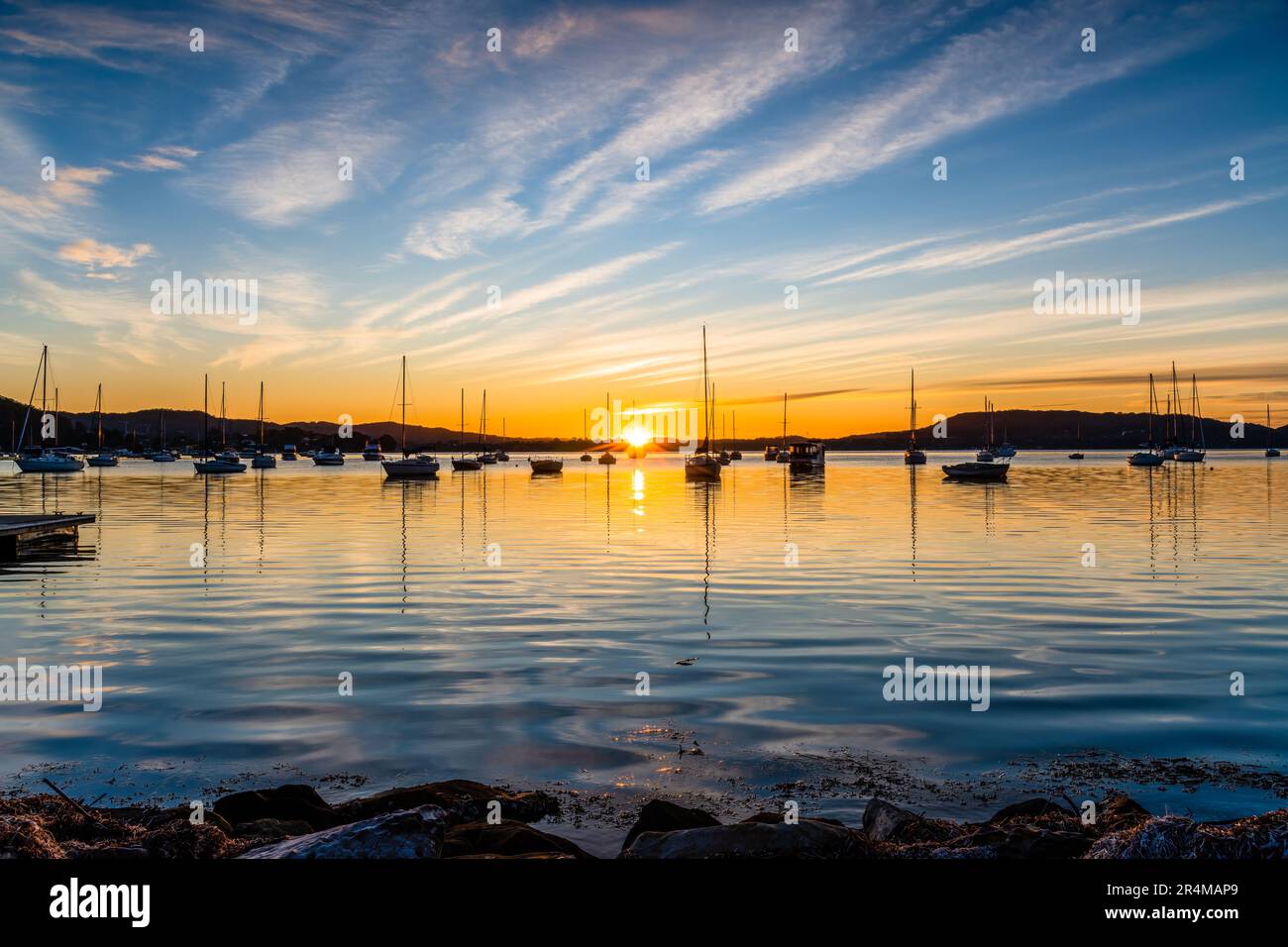 High cloud sunrise over Brisbane Water at Koolewong and Tascott on the ...