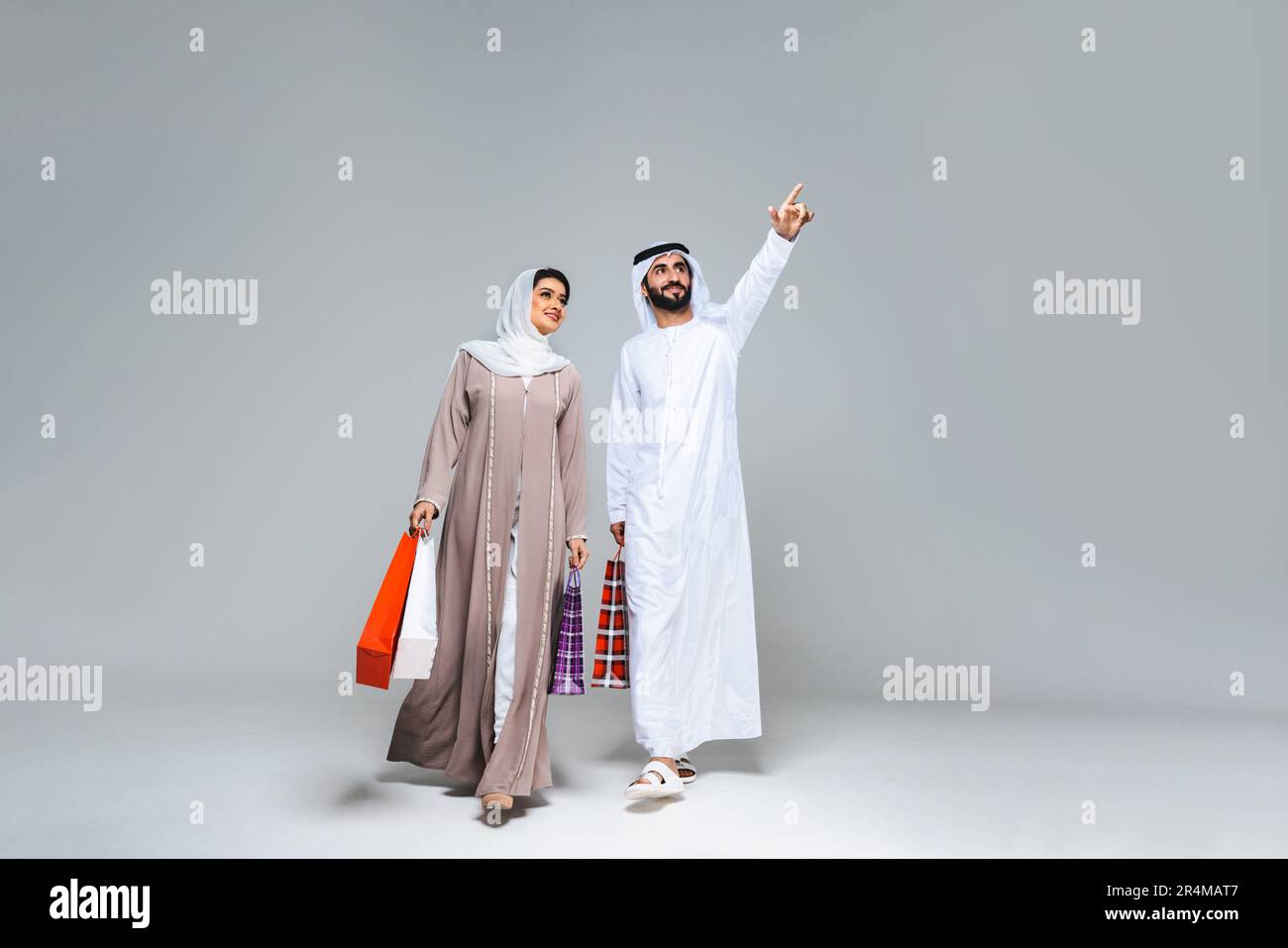 Beautiful arab middle-eastern happy couple of lovers wearing ...