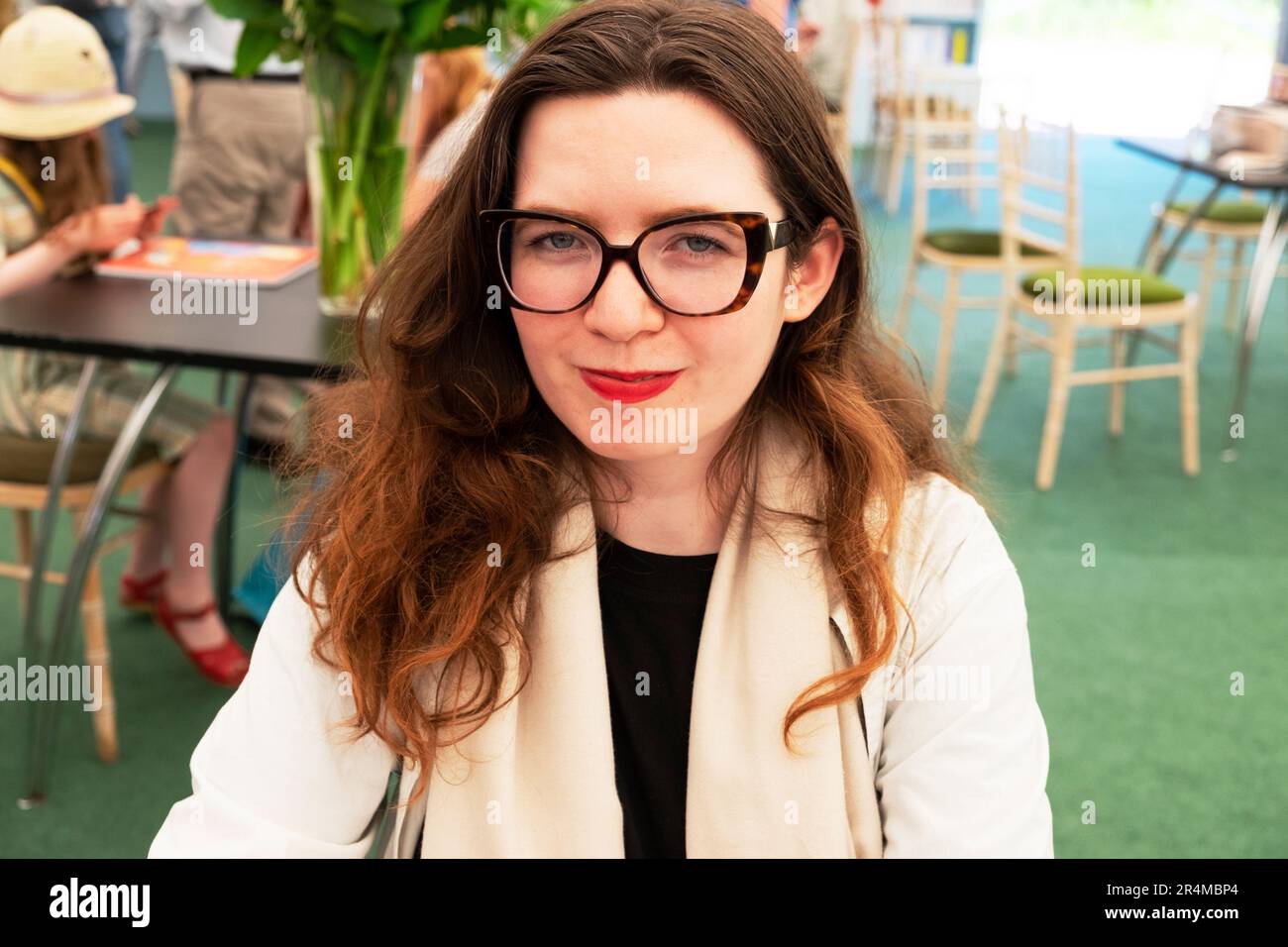 Irish women writers hi-res stock photography and images - Alamy