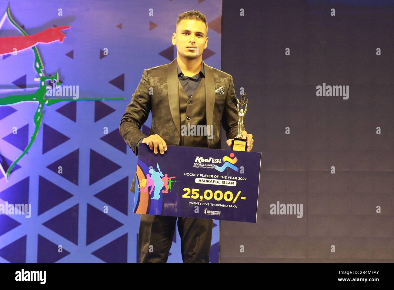 Bangladeshi Hockey player Ashraful Islam won the best Hockey player of ...