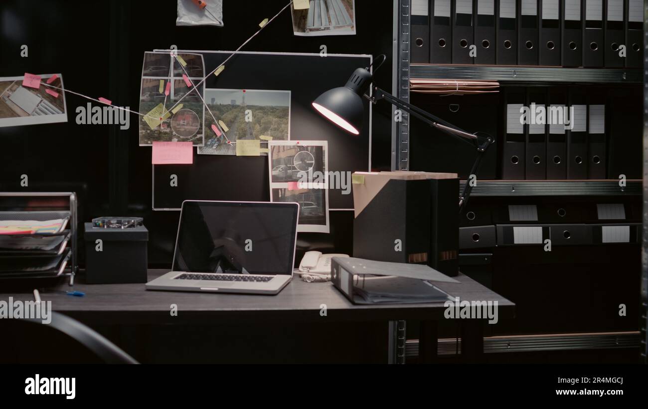 Evidence board with case files or investigation clues Stock Photo - Alamy