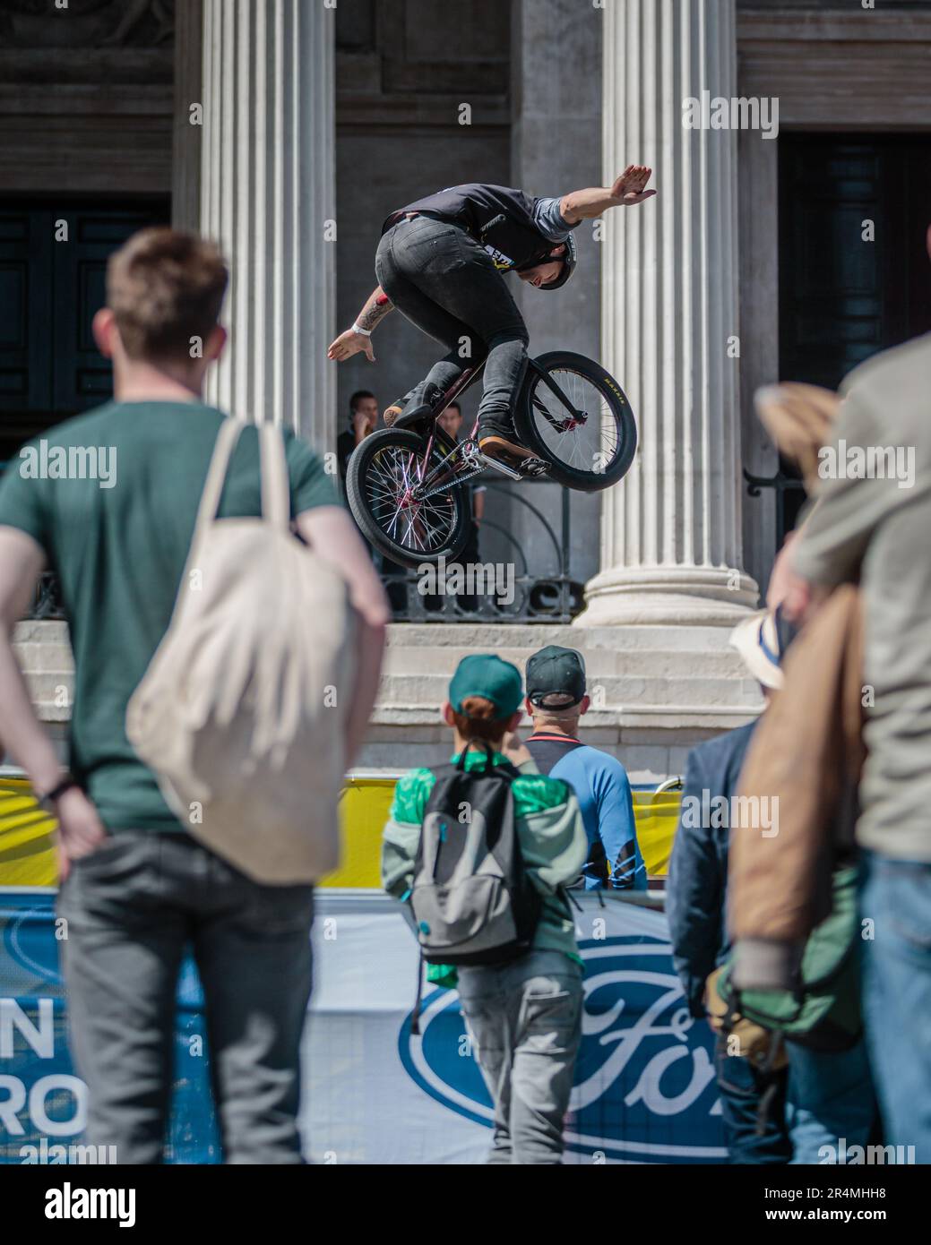 Go ford hi-res stock photography and images - Alamy