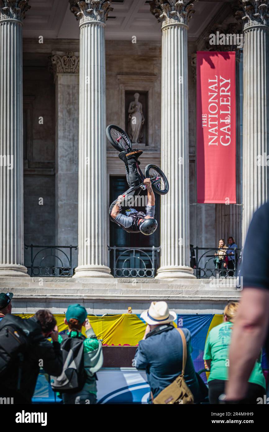 Bike somersault trick outside the National Gallery in London at the ...