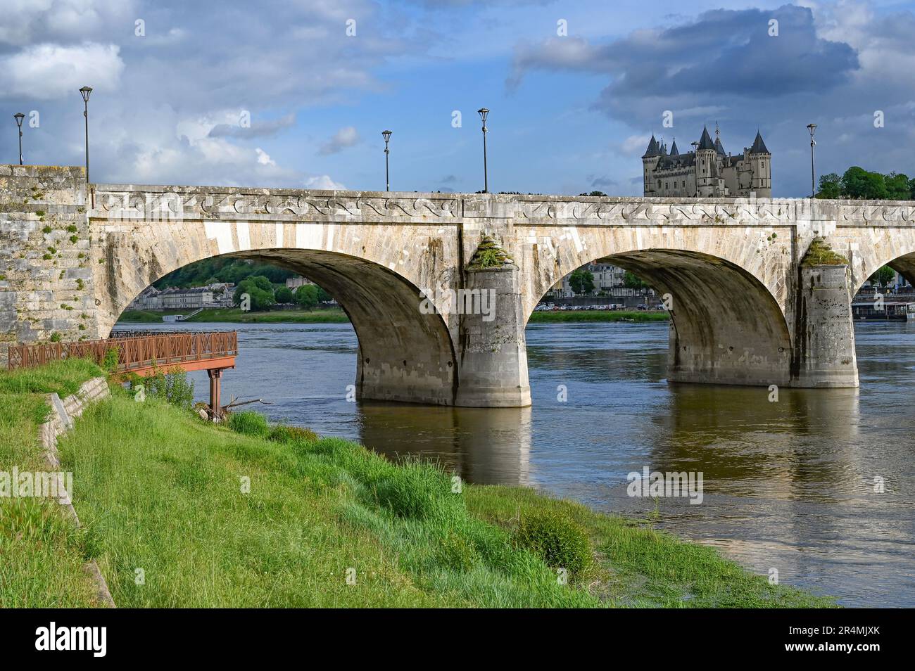 The bridge Pont Cessart crossing the Loire River at Saumur, France ...
