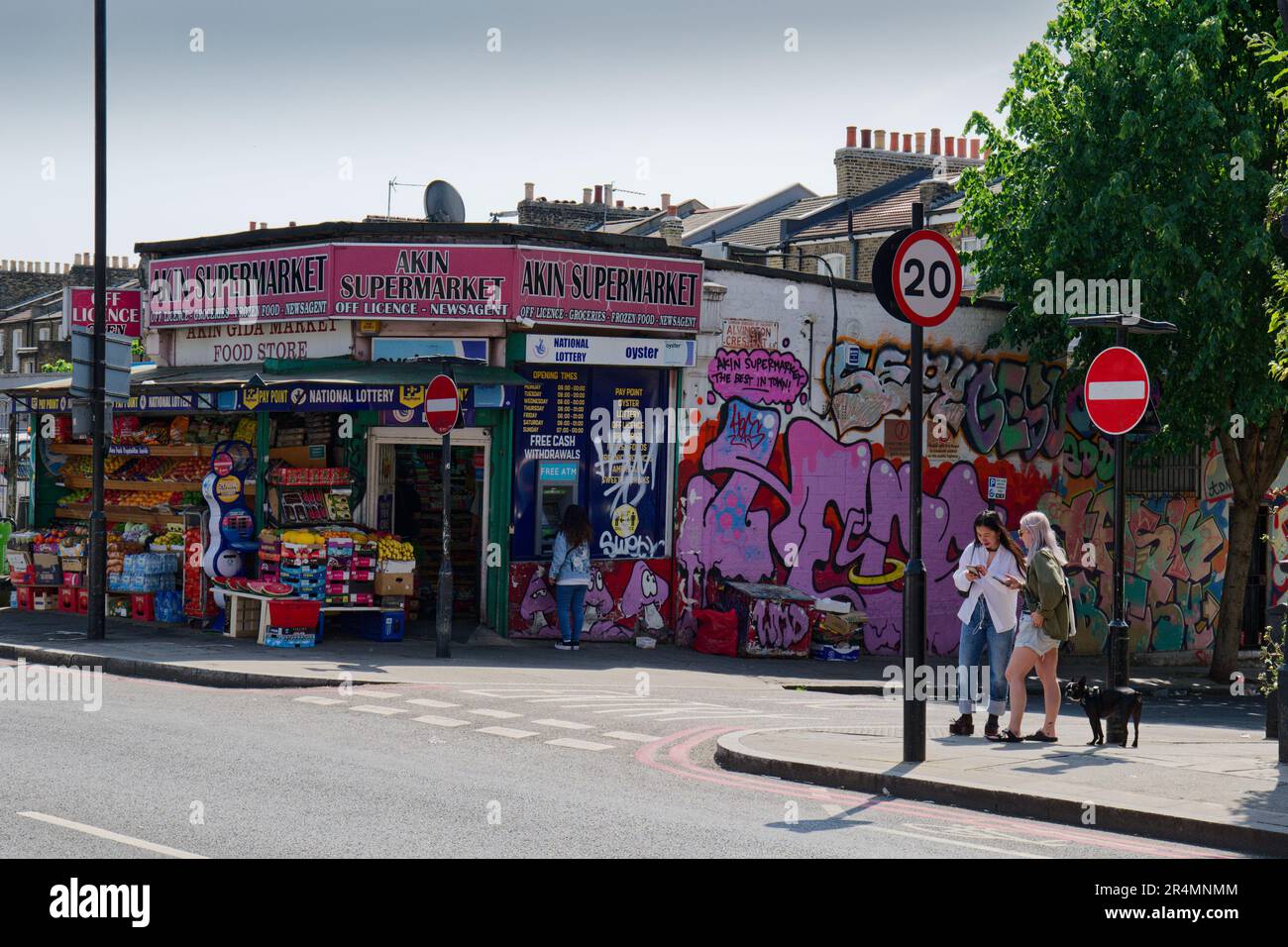 Chris mead hi-res stock photography and images - Alamy