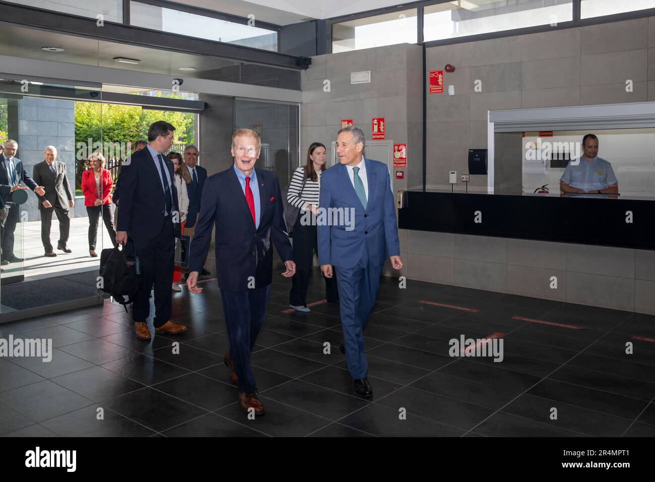NASA Administrator Bill Nelson (left) with the director of the Spanish ...