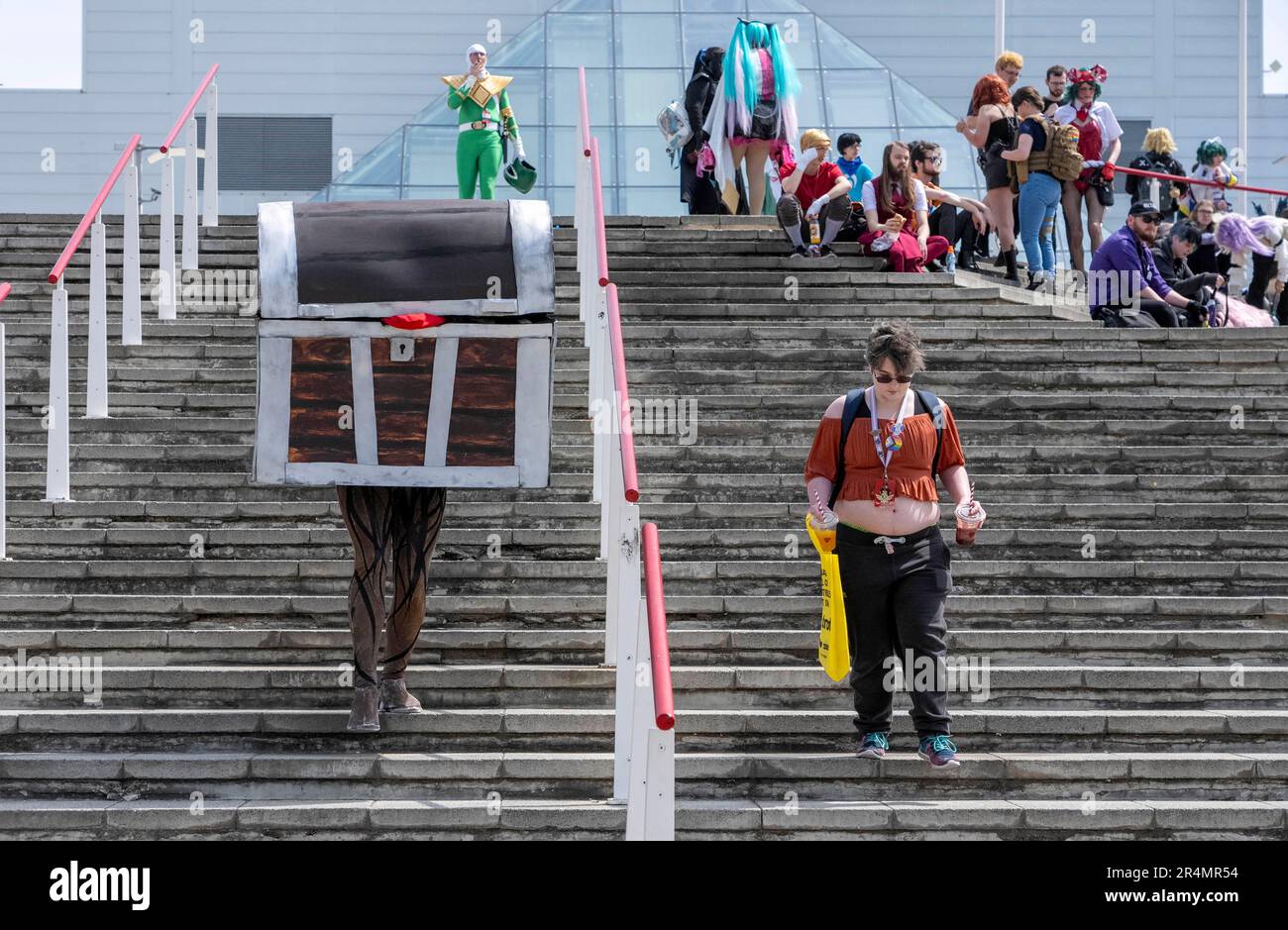 © Jeff Moore MCM Comic Con London 28th May 2023 Cos players at Comic ...