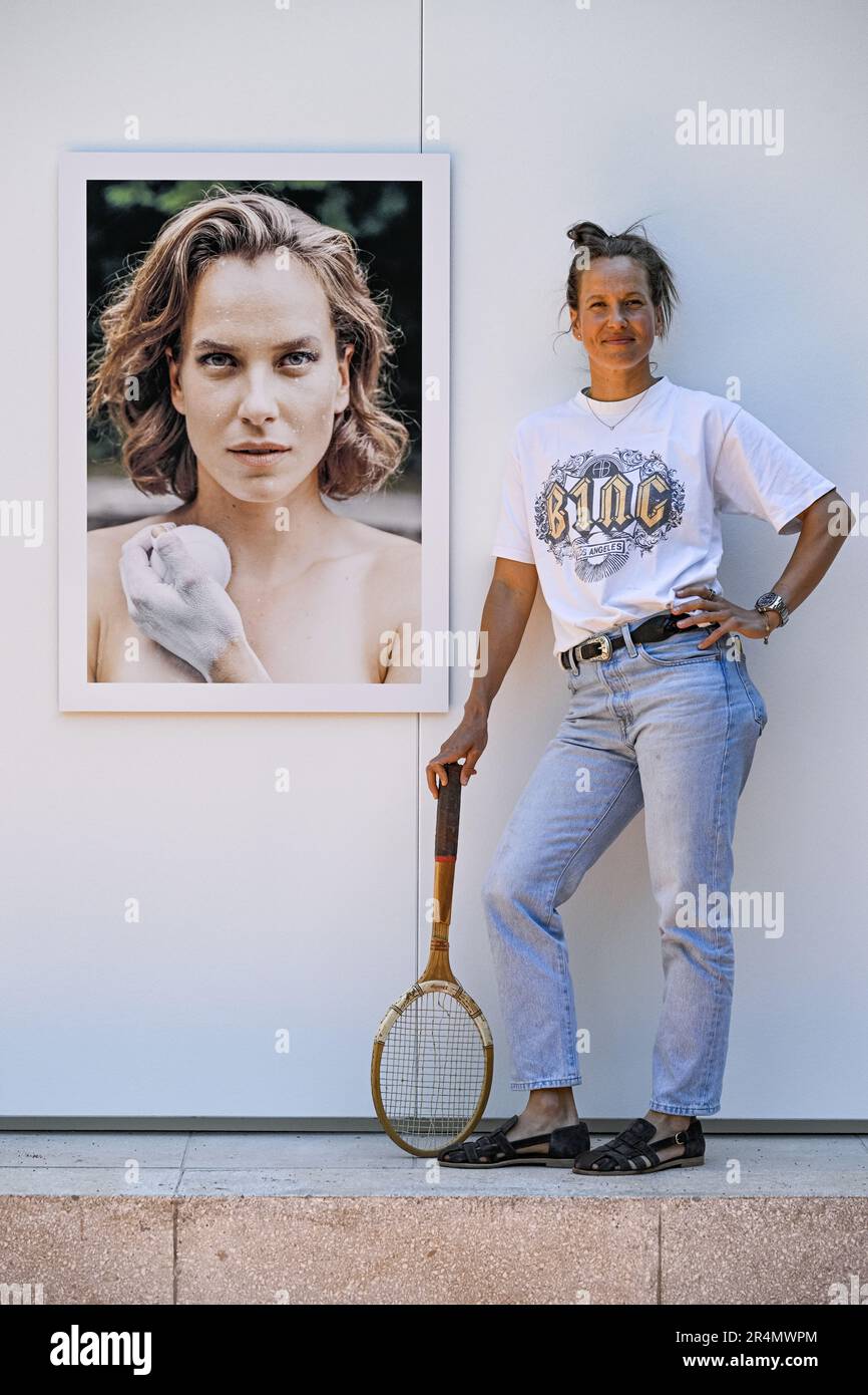 Opening of the exhibition "Tennis Garden" of photographs from book ONE ...