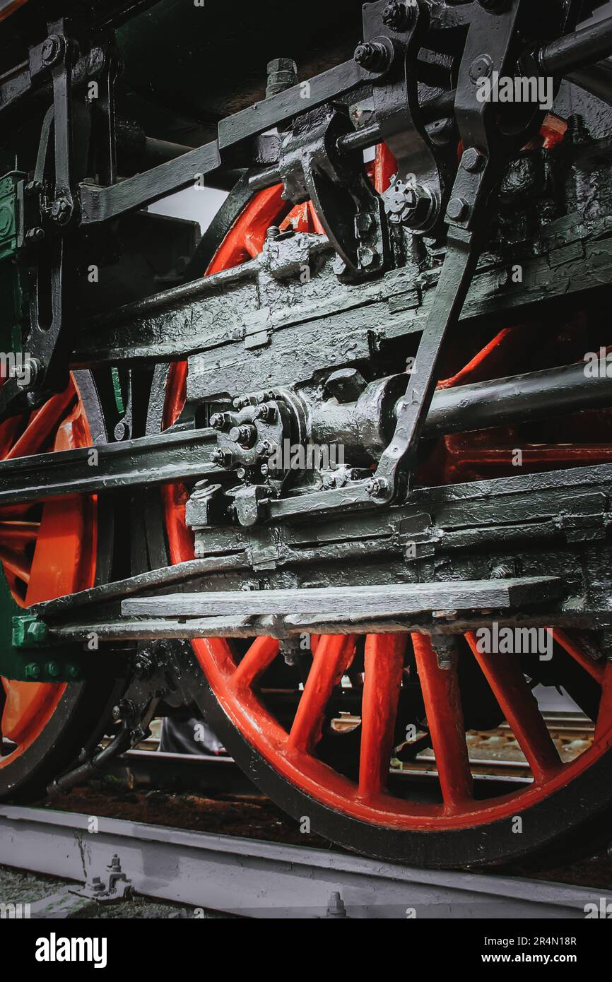 Victorian era steam train engine hi-res stock photography and images ...