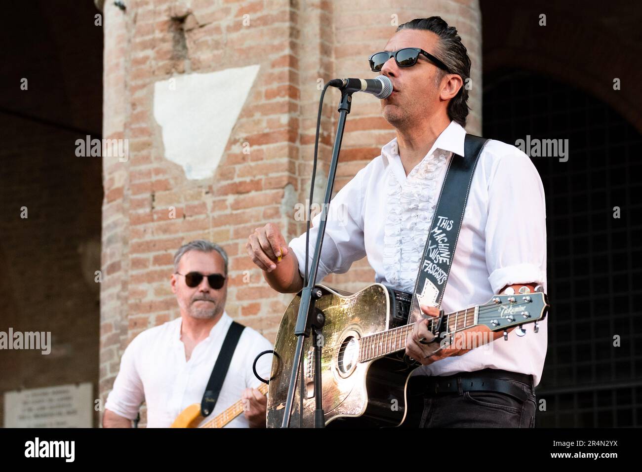 Semprini hi-res stock photography and images - Alamy