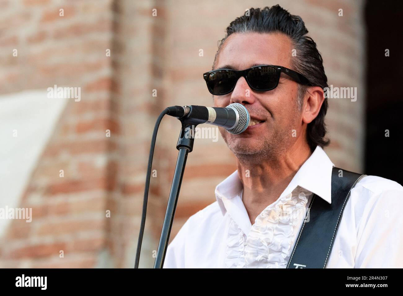 Semprini hi-res stock photography and images - Alamy