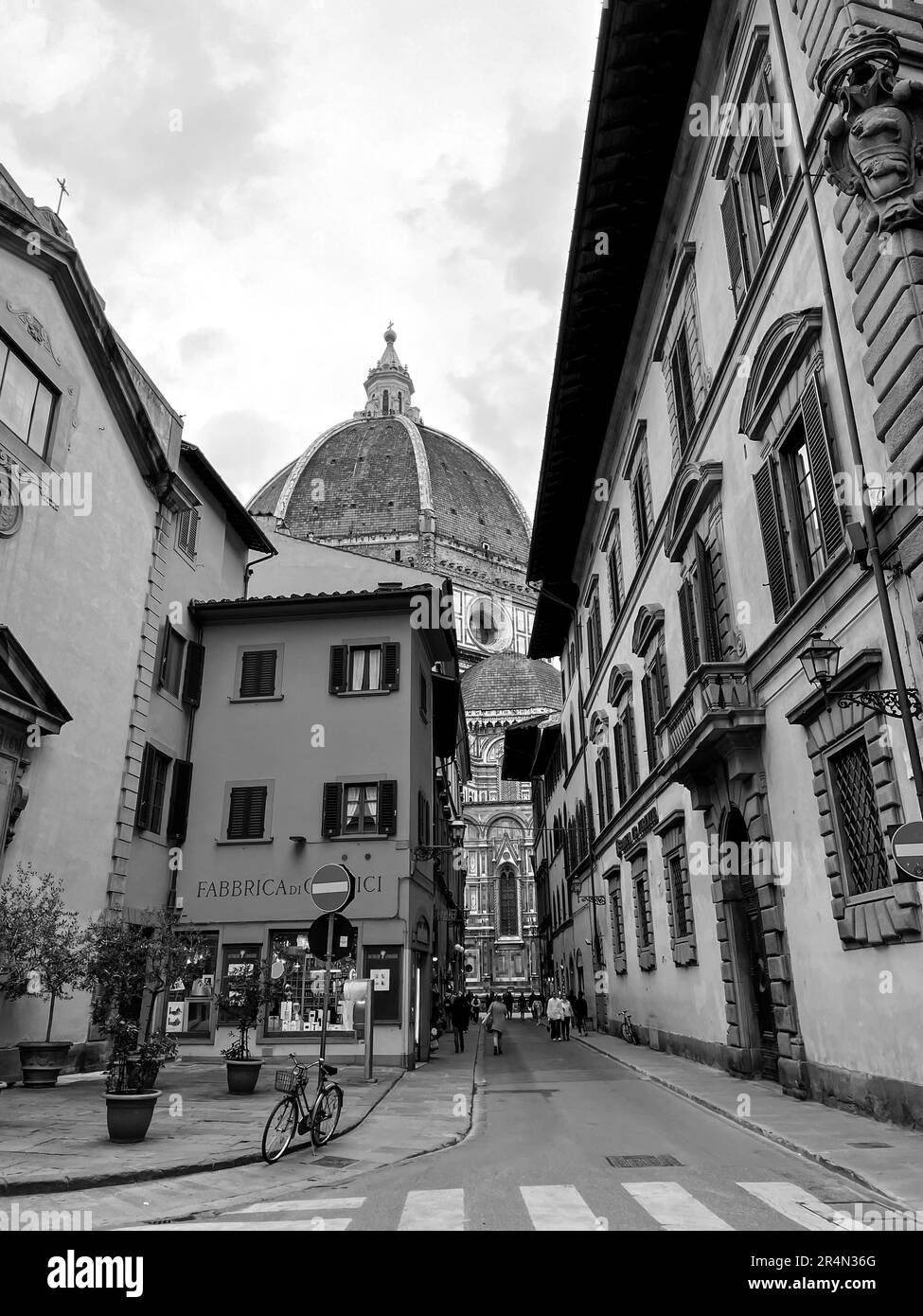 View bell tower cattedrale Black and White Stock Photos & Images - Alamy