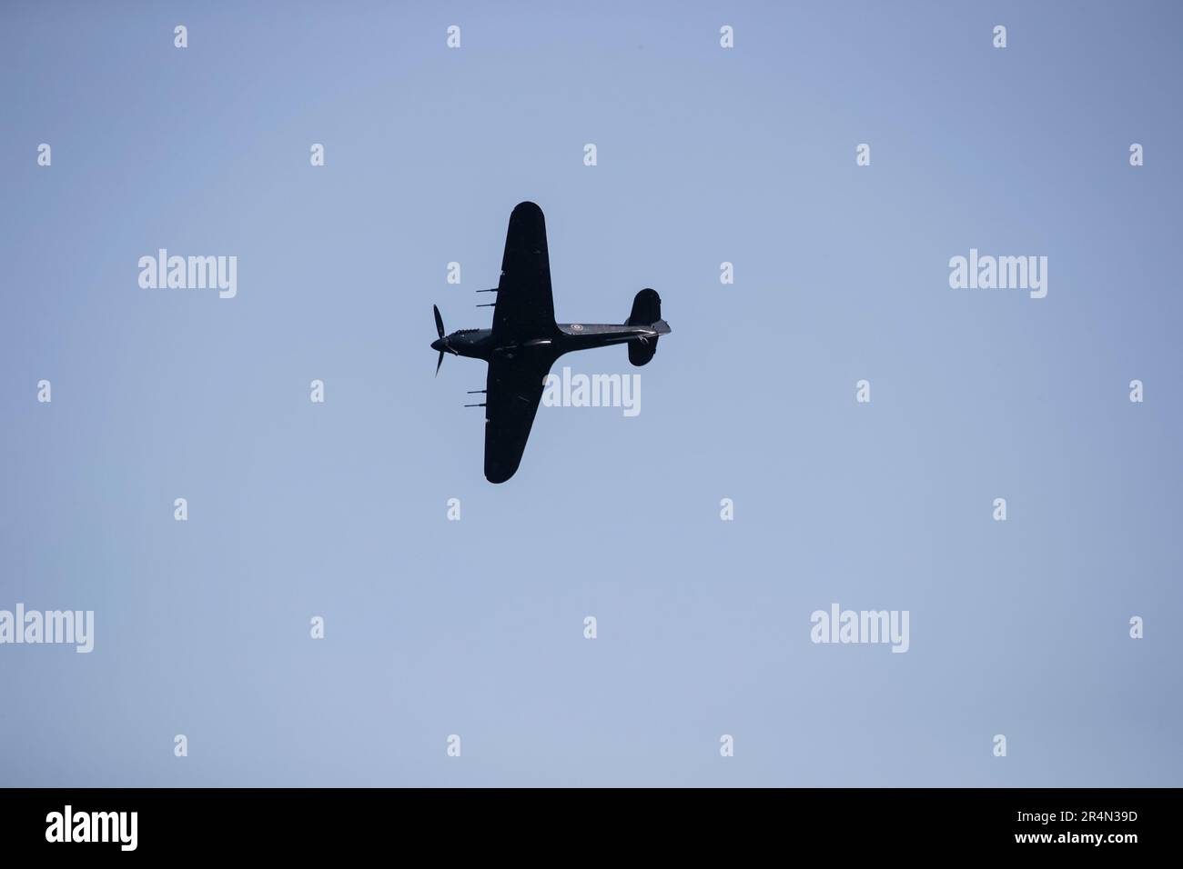 Symbol of british defiance in the air hi-res stock photography and ...