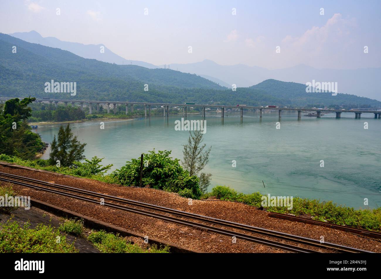 Vietnam train landscape bay hi-res stock photography and images - Alamy