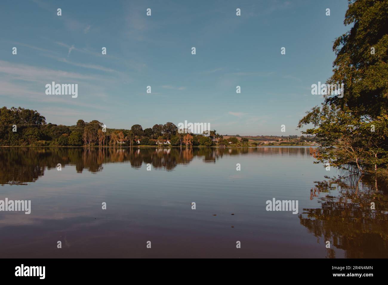 lake house retirement concept Stock Photo - Alamy