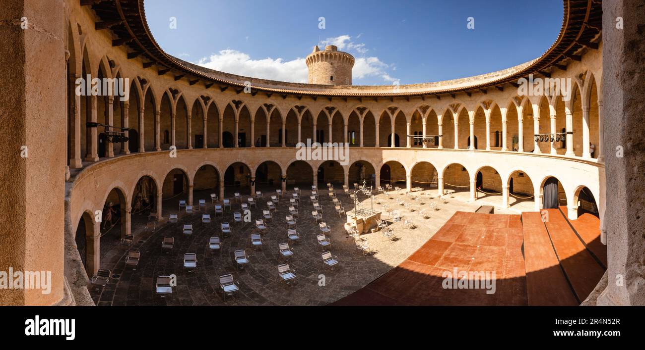 Castell de bellver museum hi-res stock photography and images - Alamy