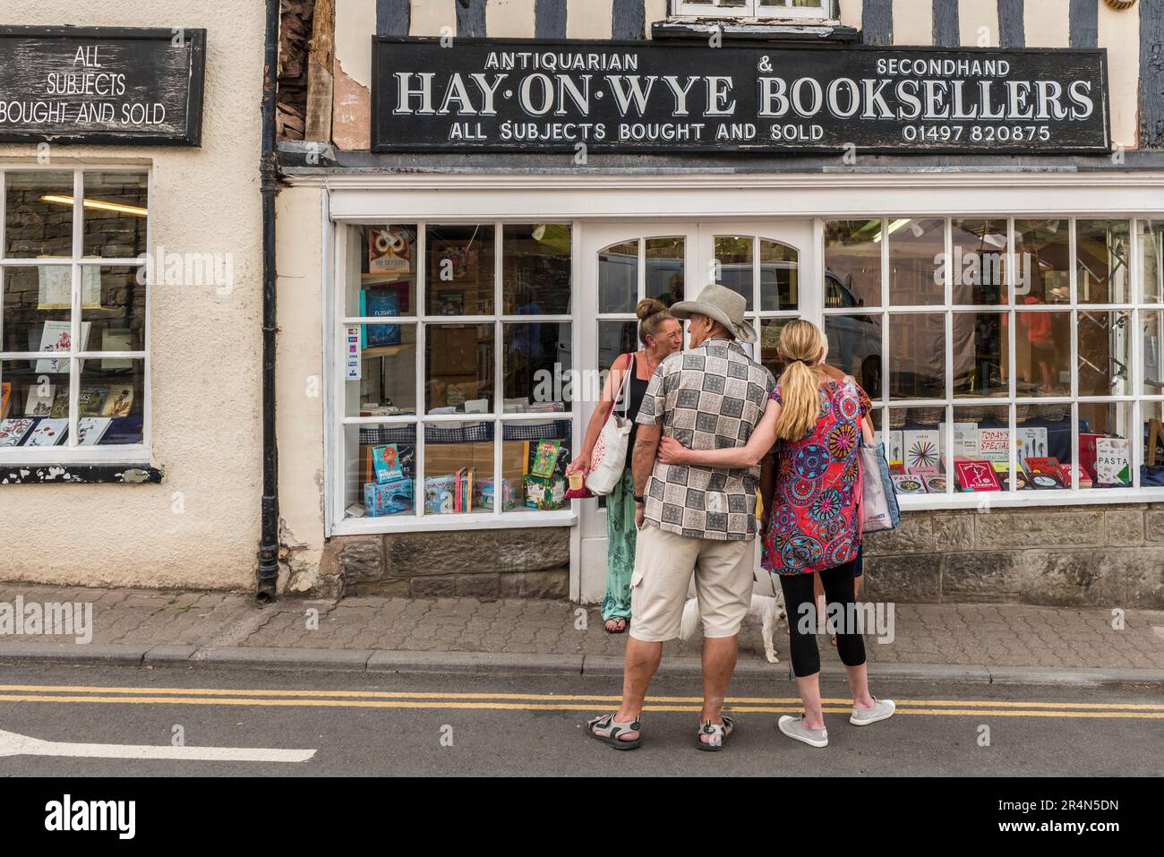 British literature festival hi-res stock photography and images - Alamy
