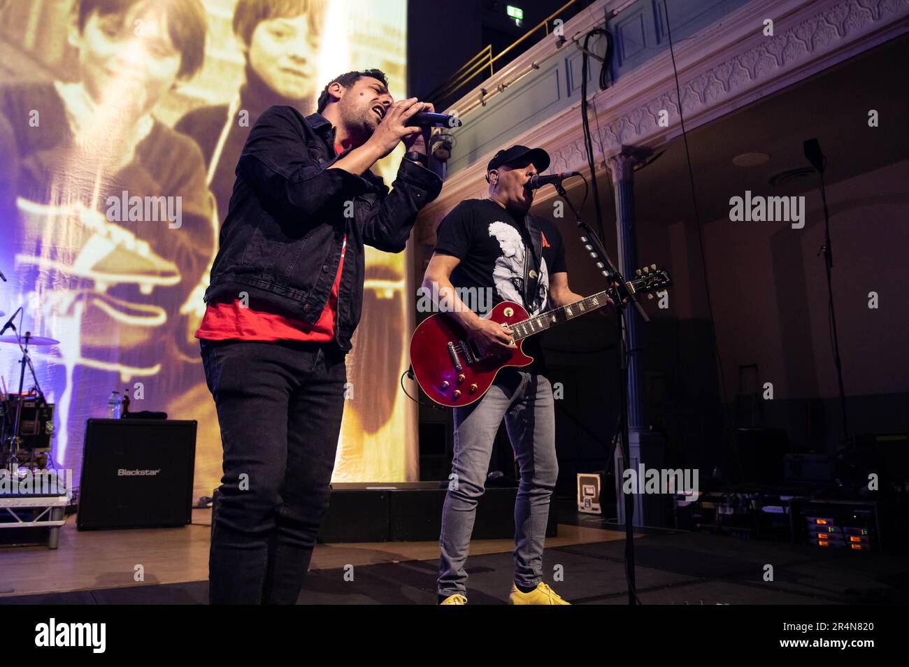 Dante and Giuliano "Jools" Gizzi performing with GUN - The Queens Hall ...