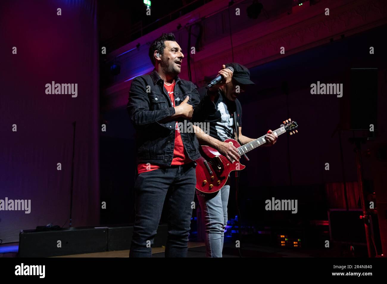 Dante gizzi gun hi-res stock photography and images - Alamy