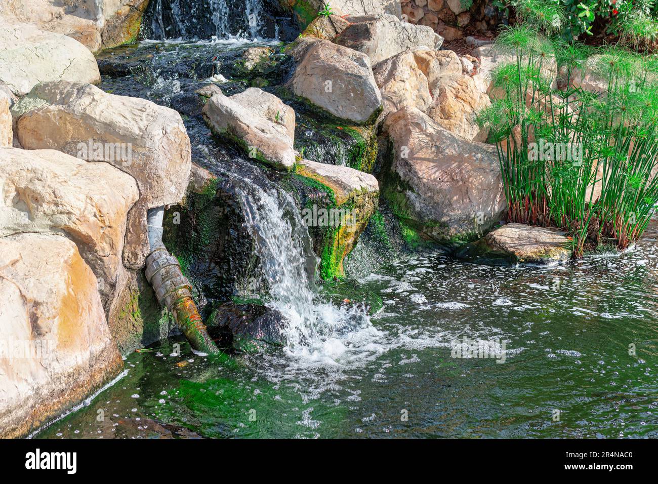Ornamental cascade stone water fountain hi-res stock photography and ...