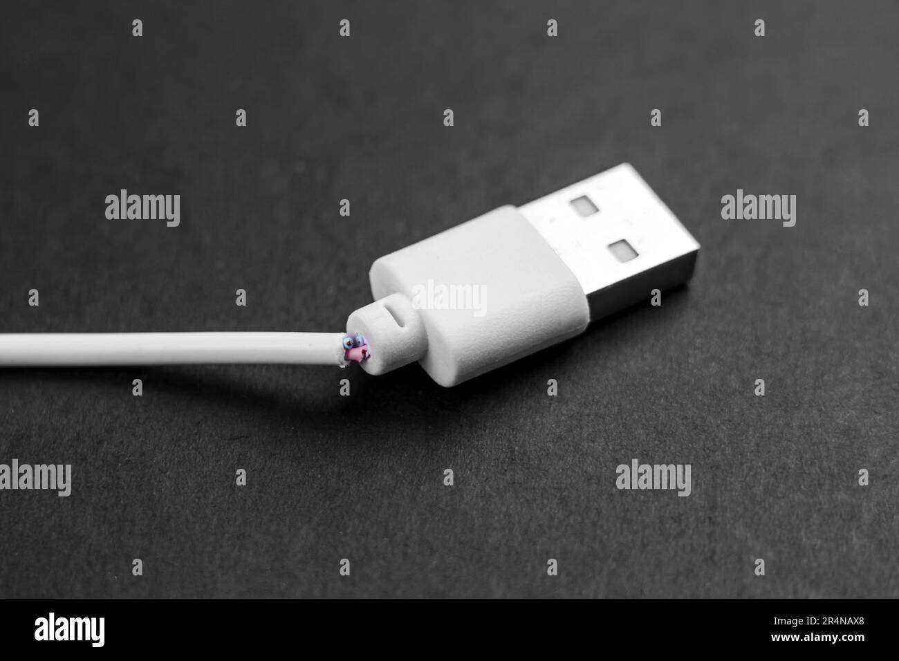 Broken phone charger cable hi-res stock photography and images - Alamy