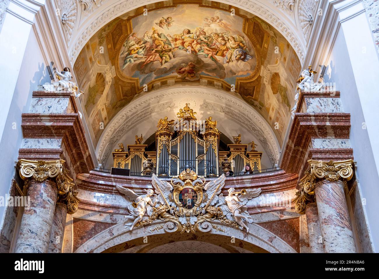 Interior of Karlskirche baroque church in Karlsplatz square in Vienna ...