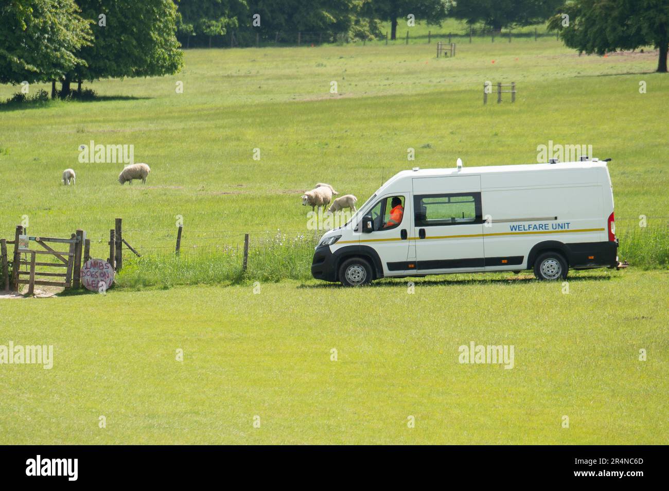 Amersham, Buckinghamshire, UK. 29th May, 2023. A large sinkhole above ...