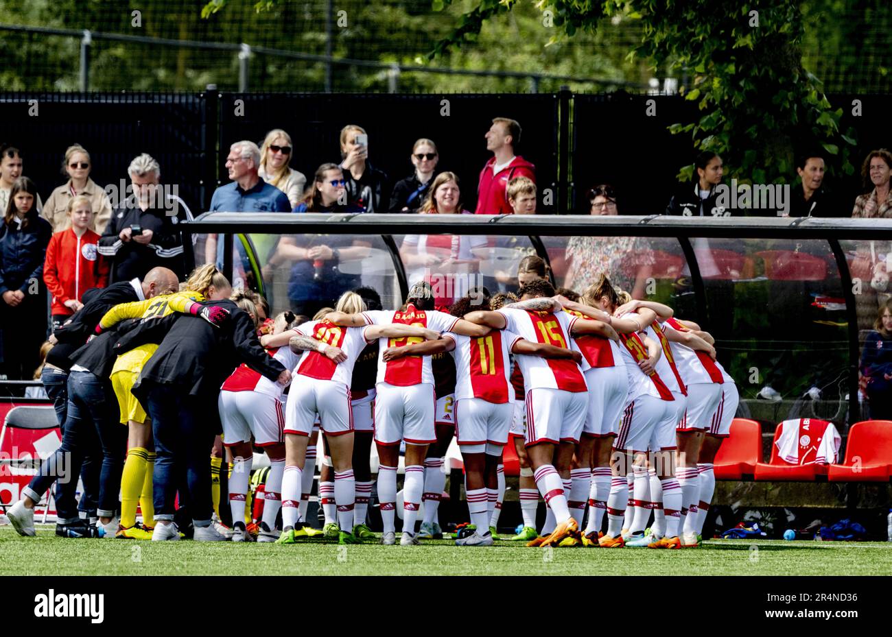 Fc amsterdam team hi-res stock photography and images - Alamy