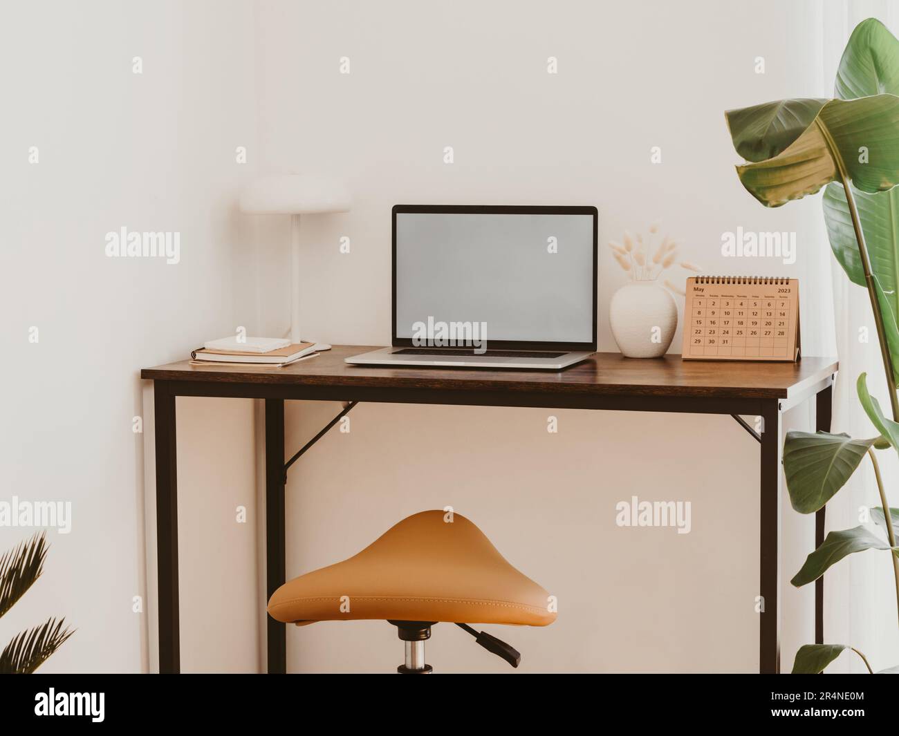 Saddle chair desk hi-res stock photography and images - Alamy