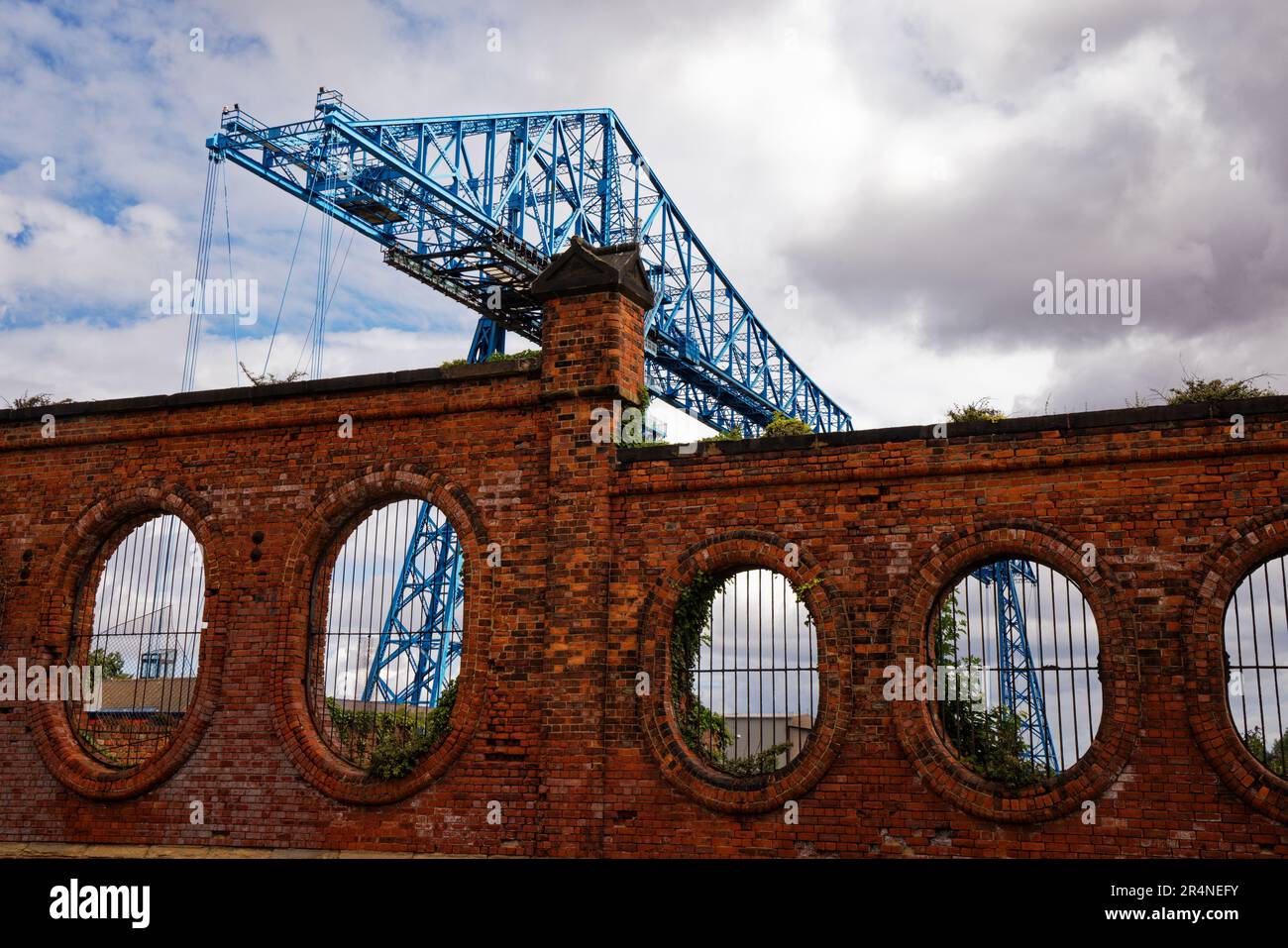 Transporter Bridge and old industrial walls, Vulcan Street ...