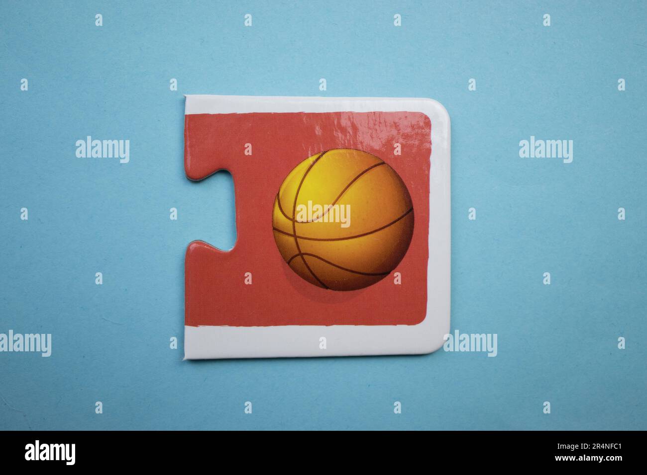 Jigsaw ball hi-res stock photography and images - Alamy