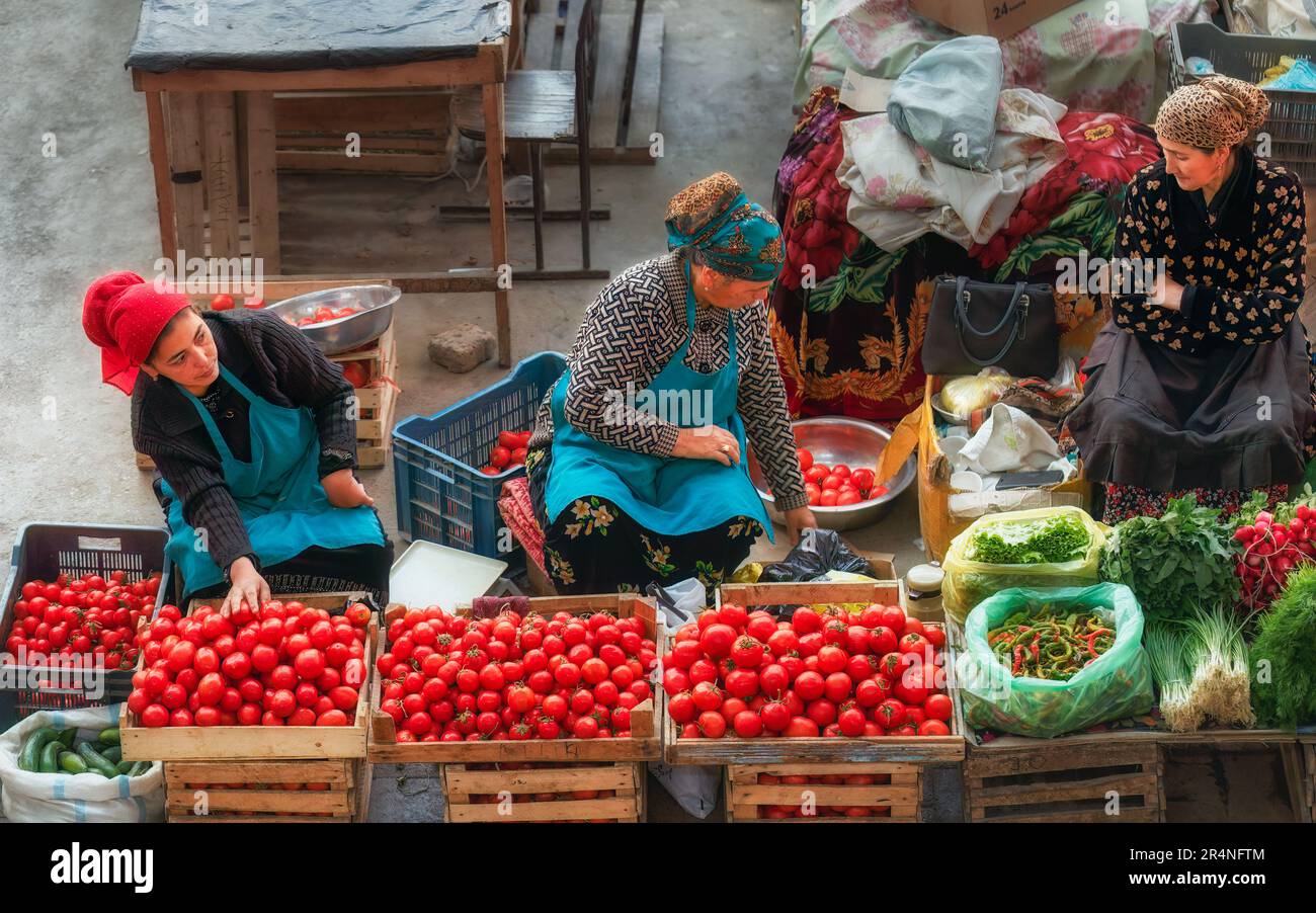 The Panchshanbe bazaar is one of the largest bazaars in Central Asia ...
