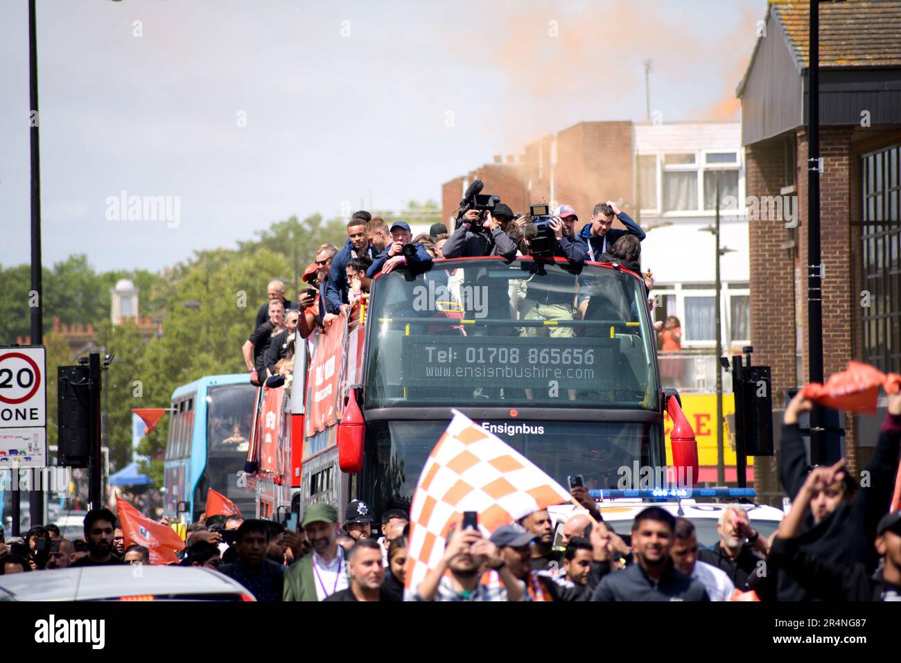 Luton, UK. 29th May, 2023. Thousands of football fans are packing the ...