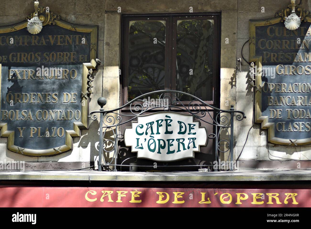 Cafe De L'Opera, Las Ramblas, Barcelona, Spain, Europe Stock Photo - Alamy