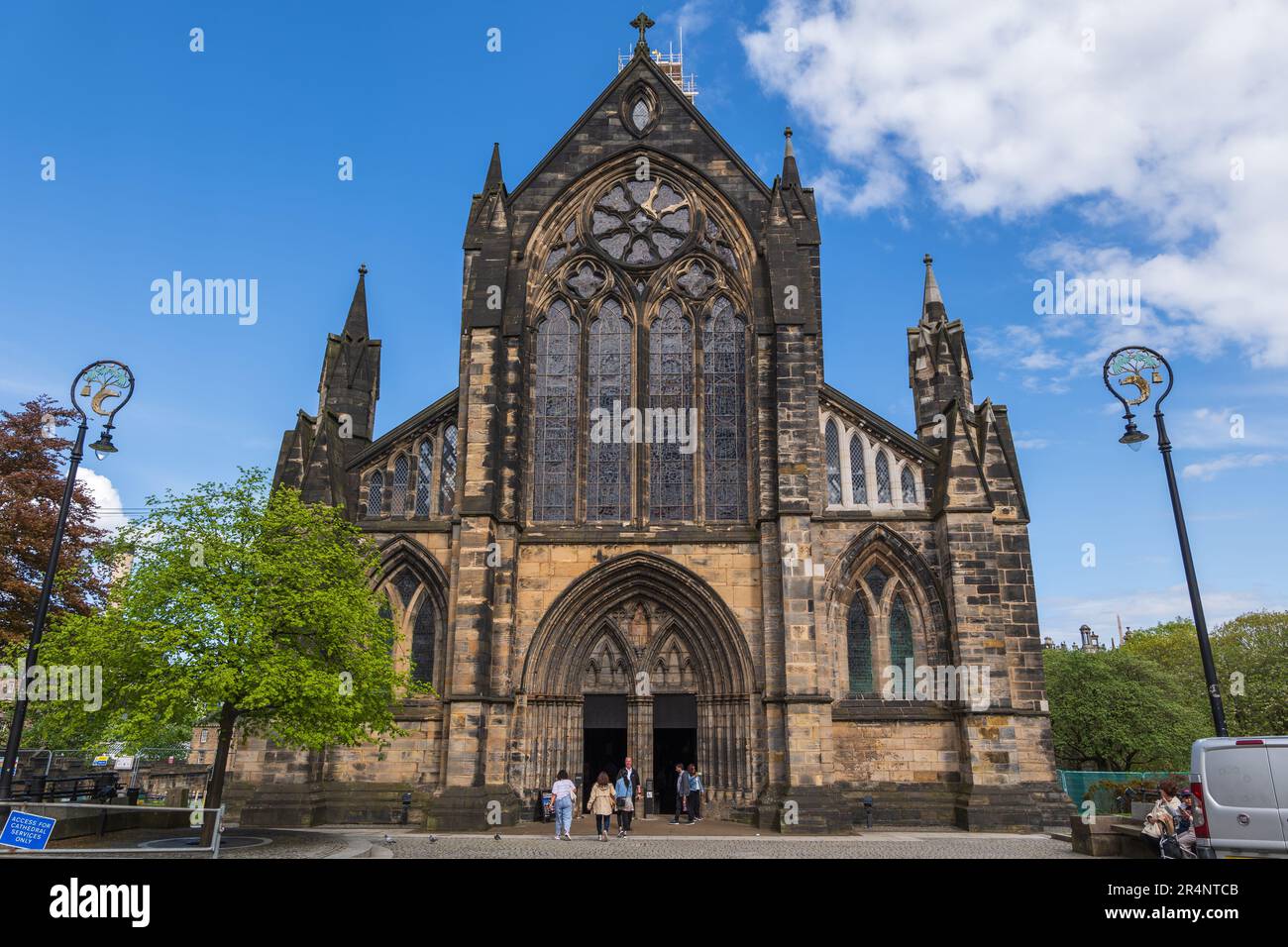 Scottish gothic architecture hi-res stock photography and images - Alamy