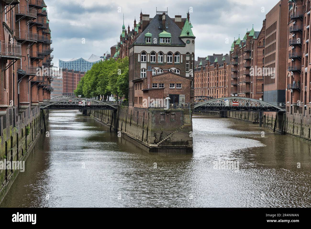 Hamburg, Hansestadt, Elbe, Wasser, Fluss, River, Elbschloesschen ...