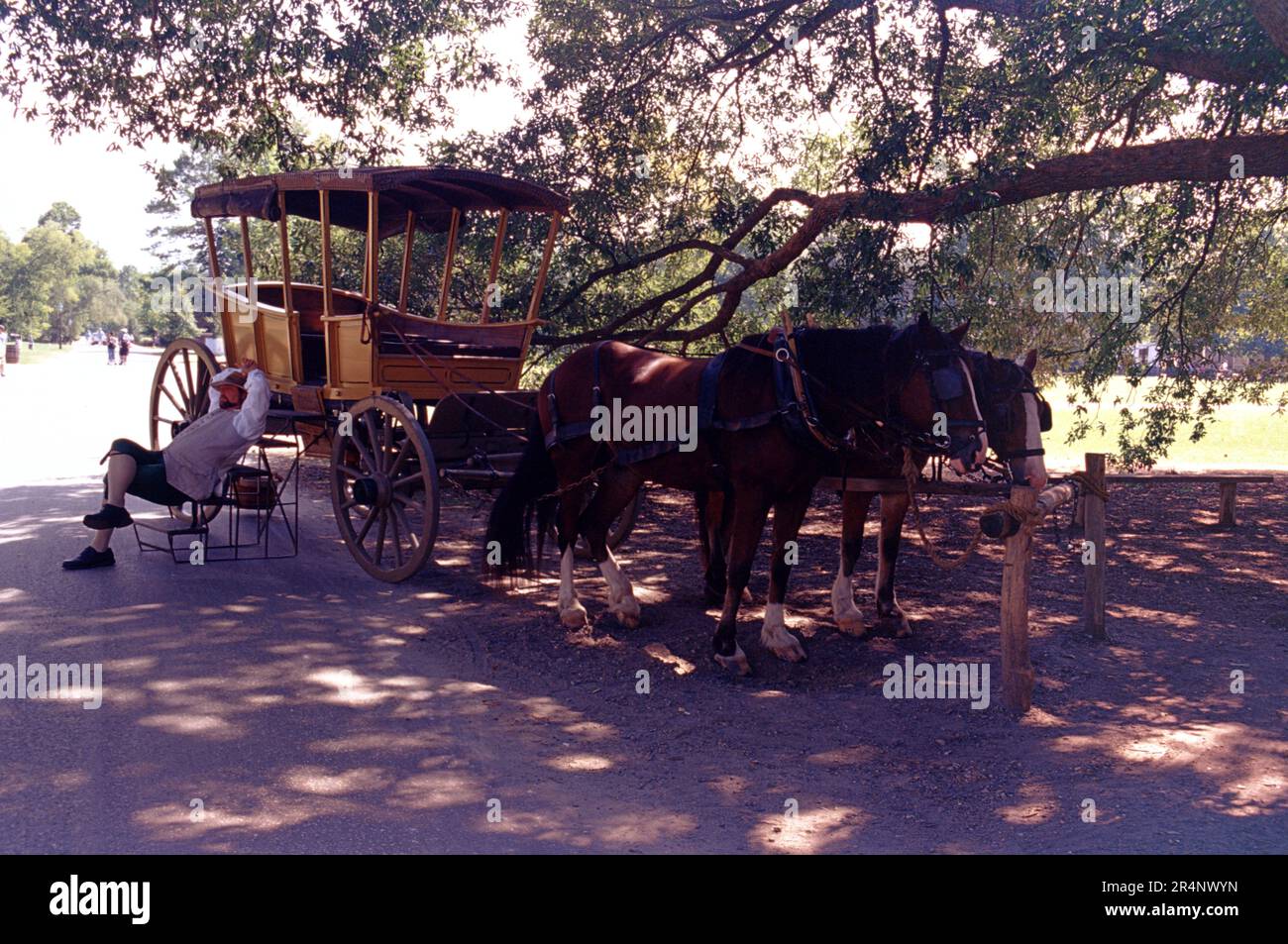 Williamsburg, VA. U.S.A. 9/1987. Colonial Williamsburg homes, main ...