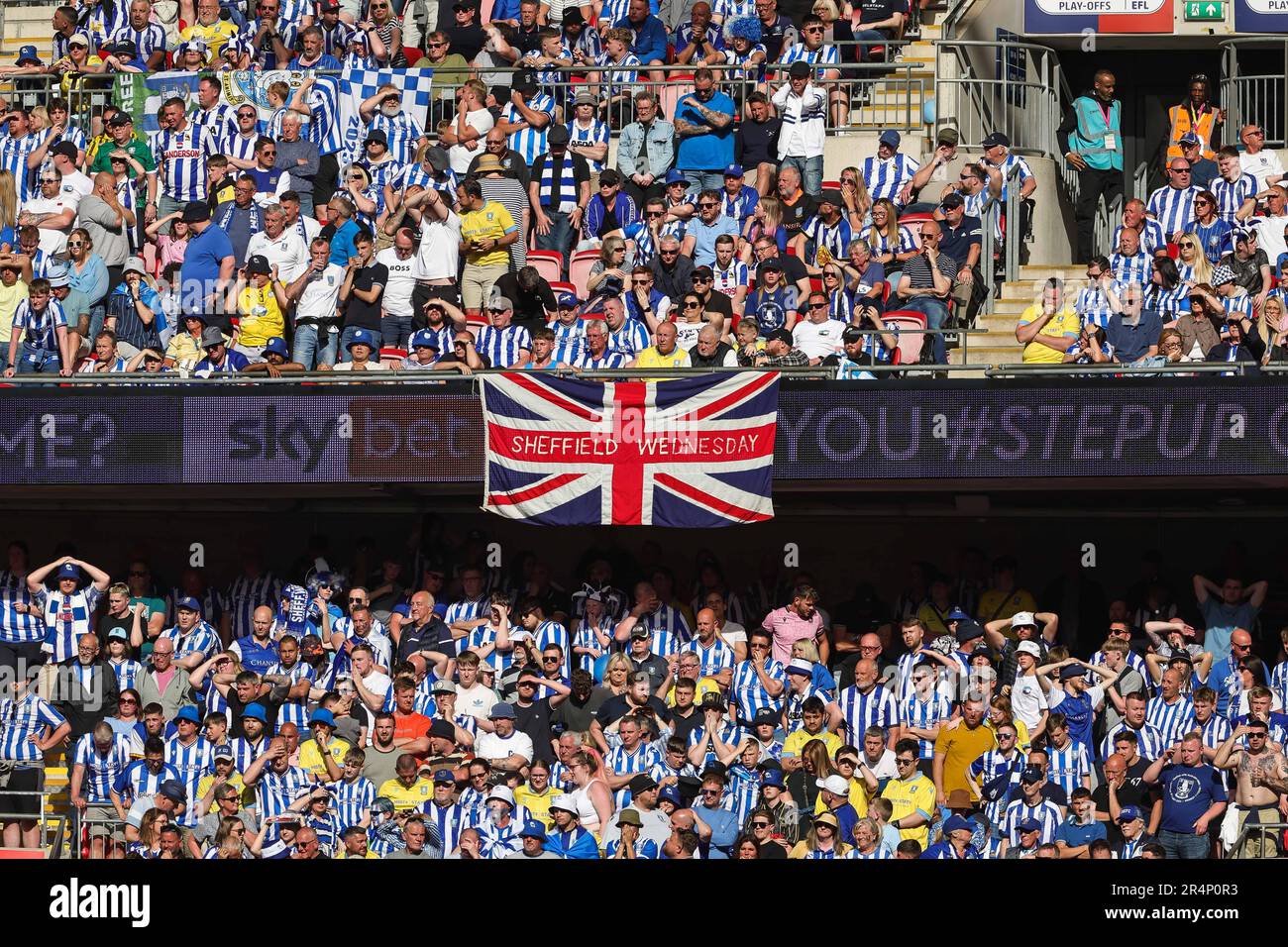 Sheffield wednesday fans 2023 hi-res stock photography and images - Alamy