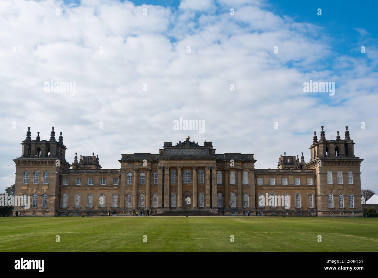 Blenheim Palace in Woodstock, England. The birthplace of Winston ...